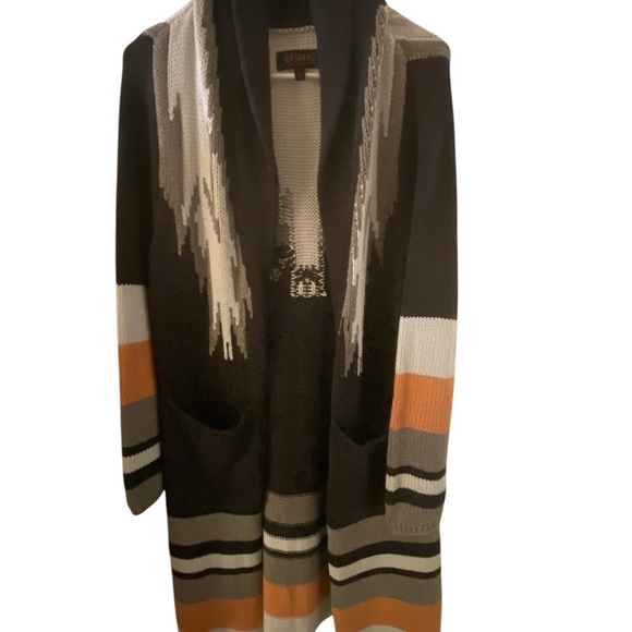 Shyanne | Sweaters | Shyanne Black And Cream Cardigan Sweater With Bold ...